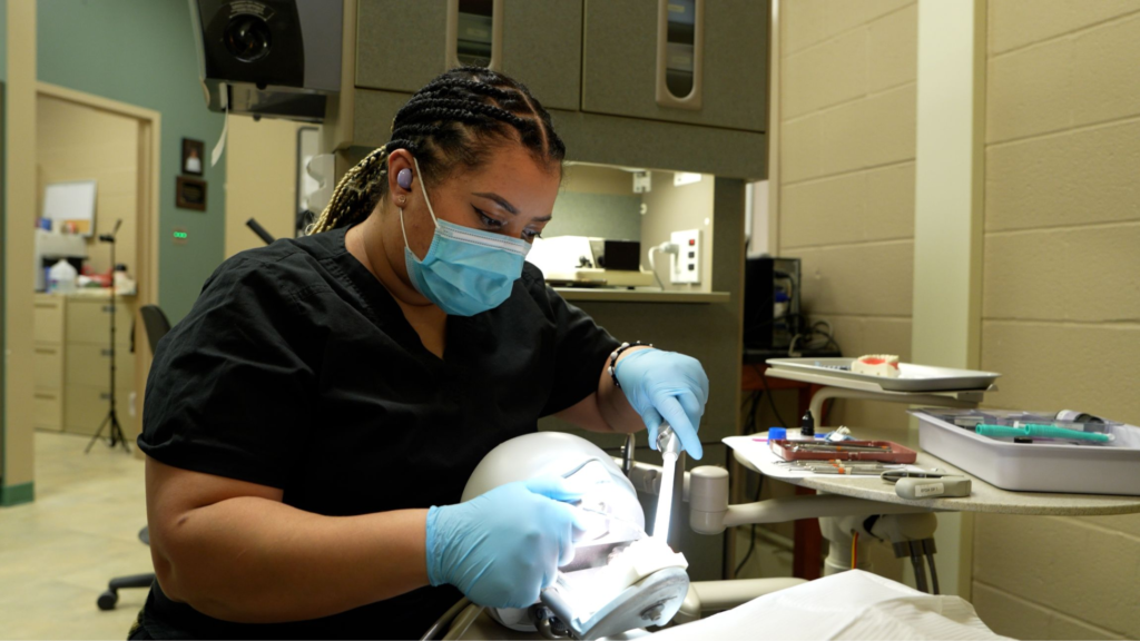 Expanded Function Dental Assisting Program | YTI Career Institute